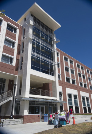 Dragon Hall Opens with Smaller Carbon Pawprint - SUNY Cortland